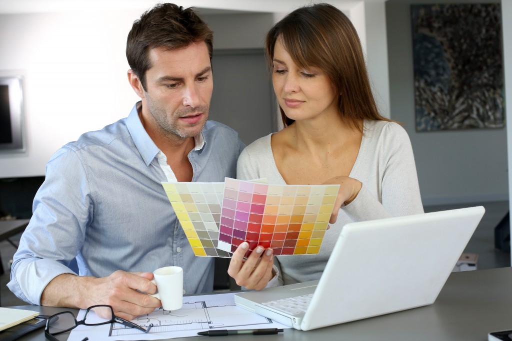 The Surefire Way for Testing Out Paint Colors for Your House | Grizzly ...