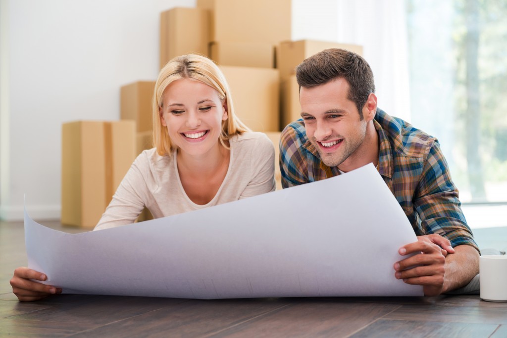 When Love Hits You Hard in the Workplace: Is Having an Office Romance ...